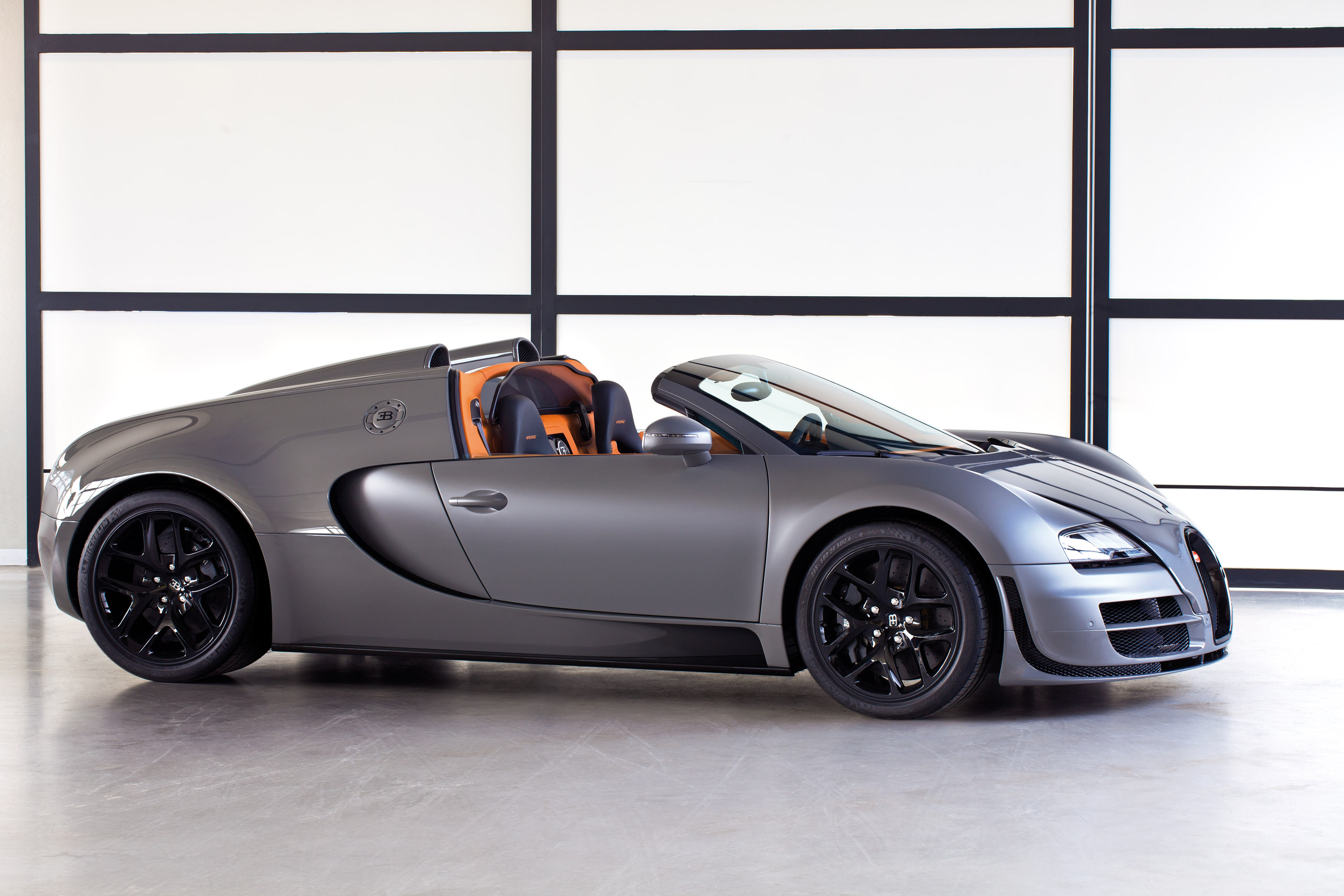 Bugatti Veyron Grand Sport Vitesse Full Specs
