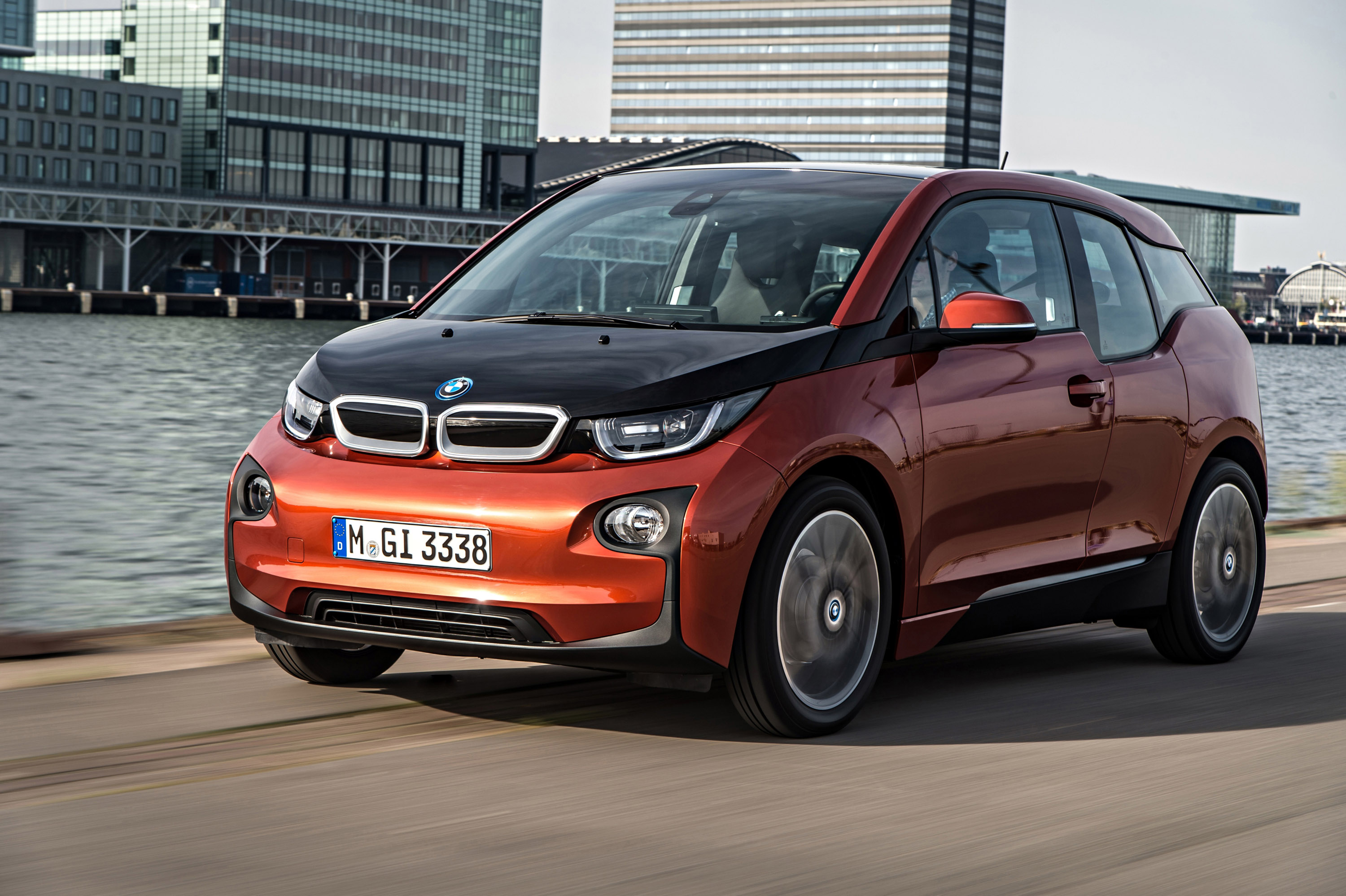 BMW Shows New All-Electric BMW i3 Commercial [VIDEO]