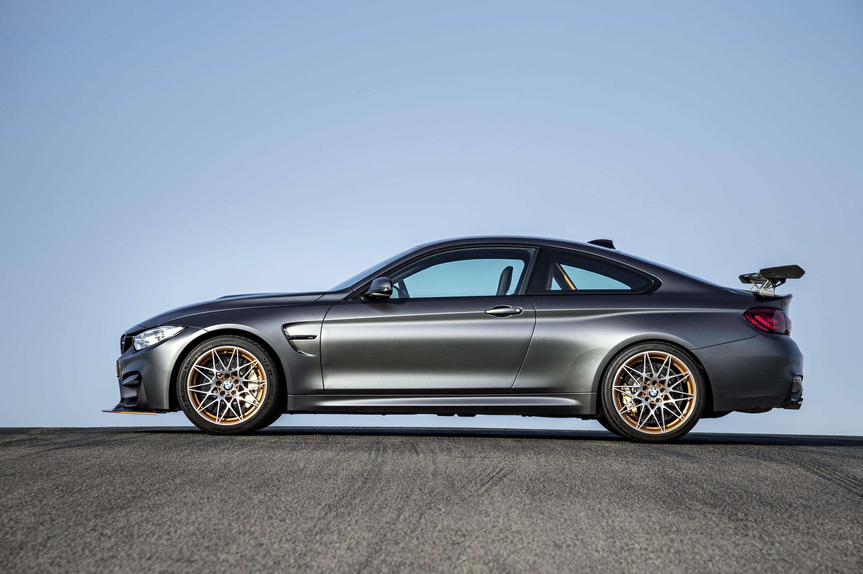 BMW Releases M4 GTS High Performance Special Edition for the First Time ...