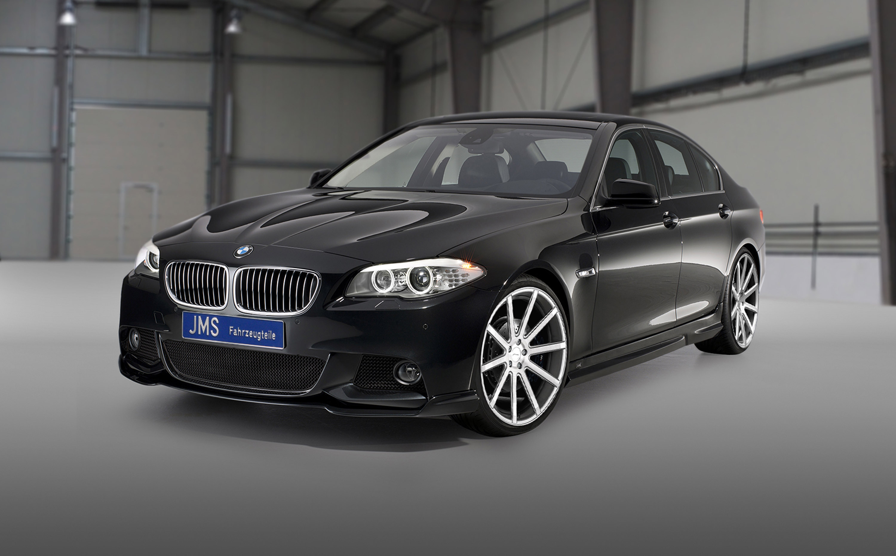 JMC reveals neat upgrades for BMW M5 Series