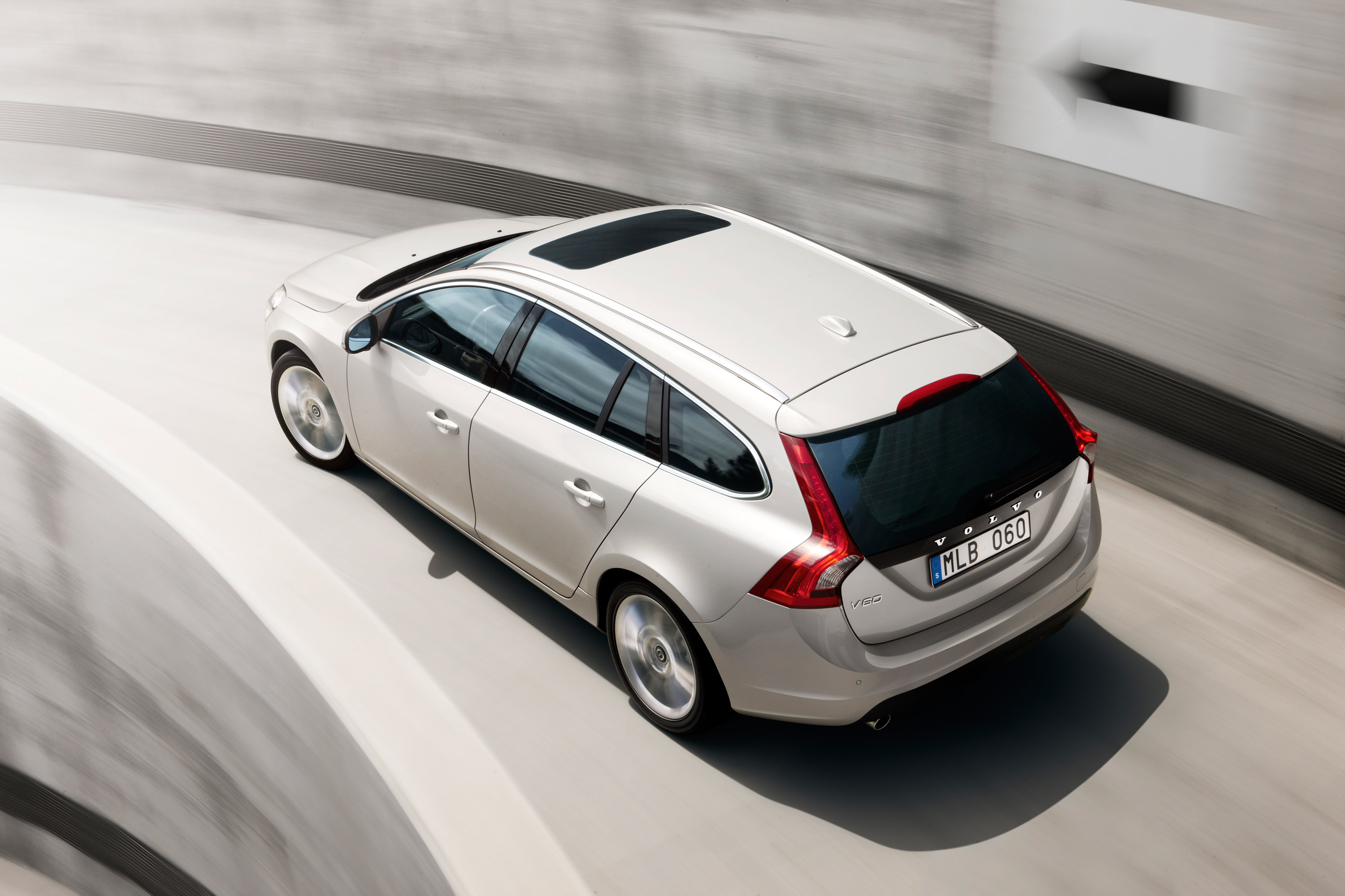 2011 Volvo V60 Plug-in Hybrid
