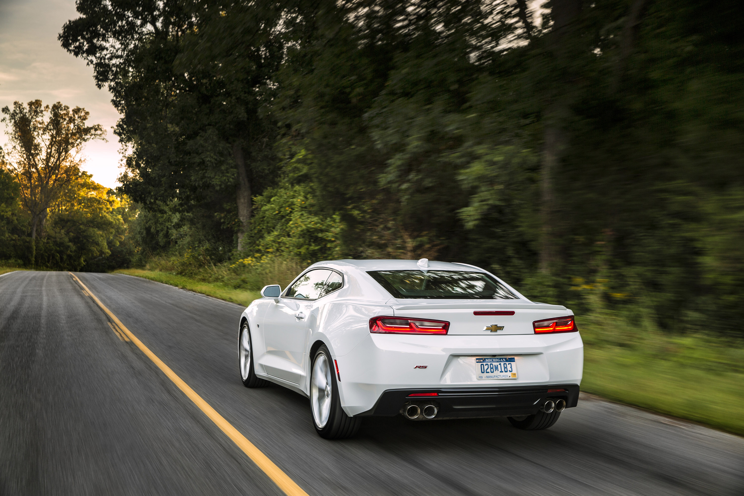 2016 Camaro Models Come With Outstanding Performance