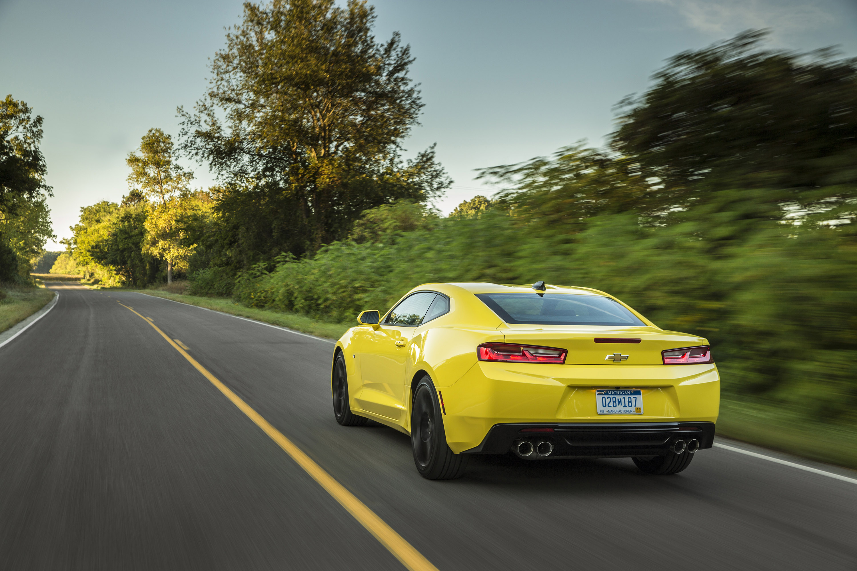 2016 Camaro Models Come With Outstanding Performance