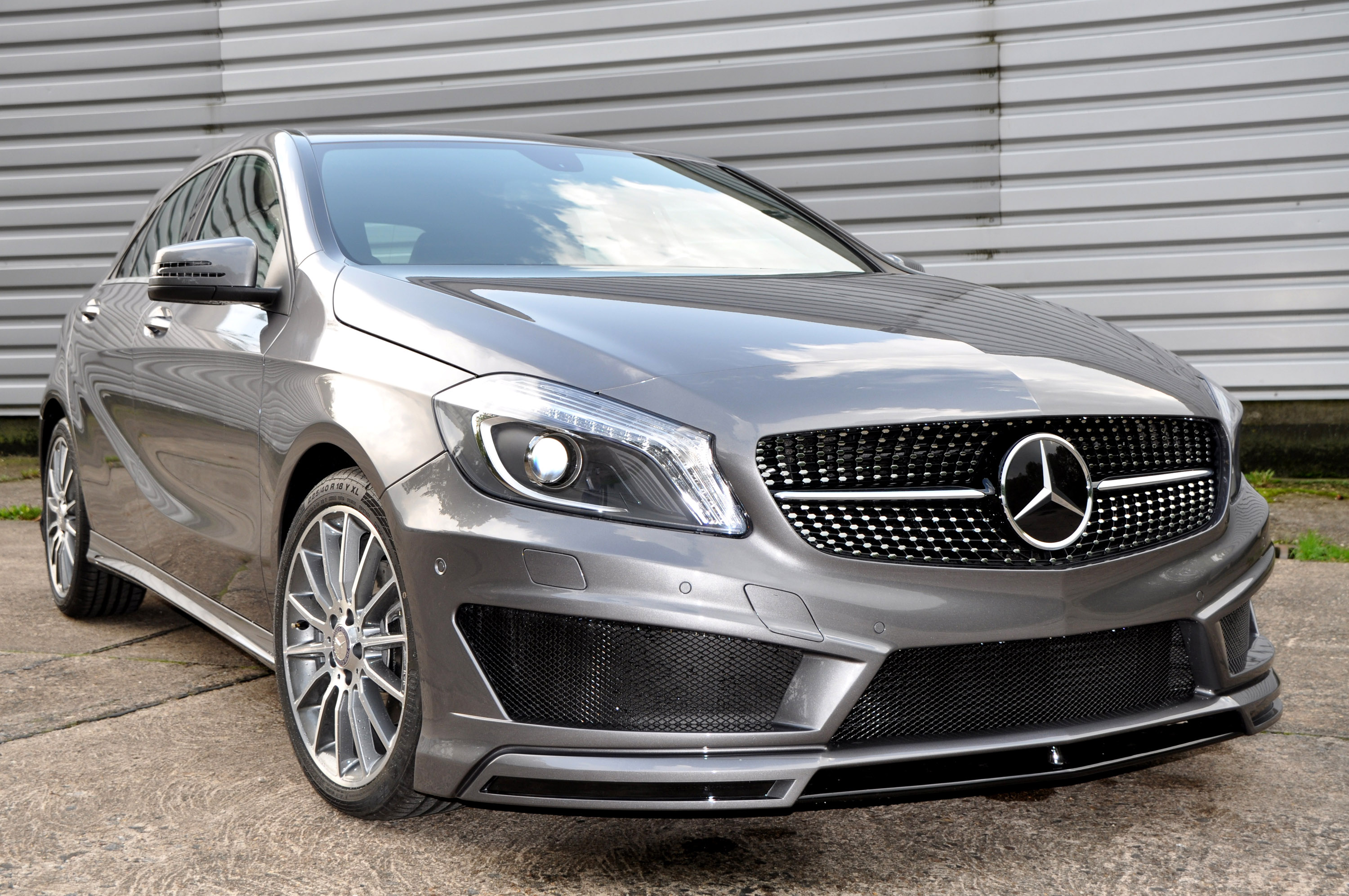 Sporty Additions to Mercedes-Benz A-Class W176