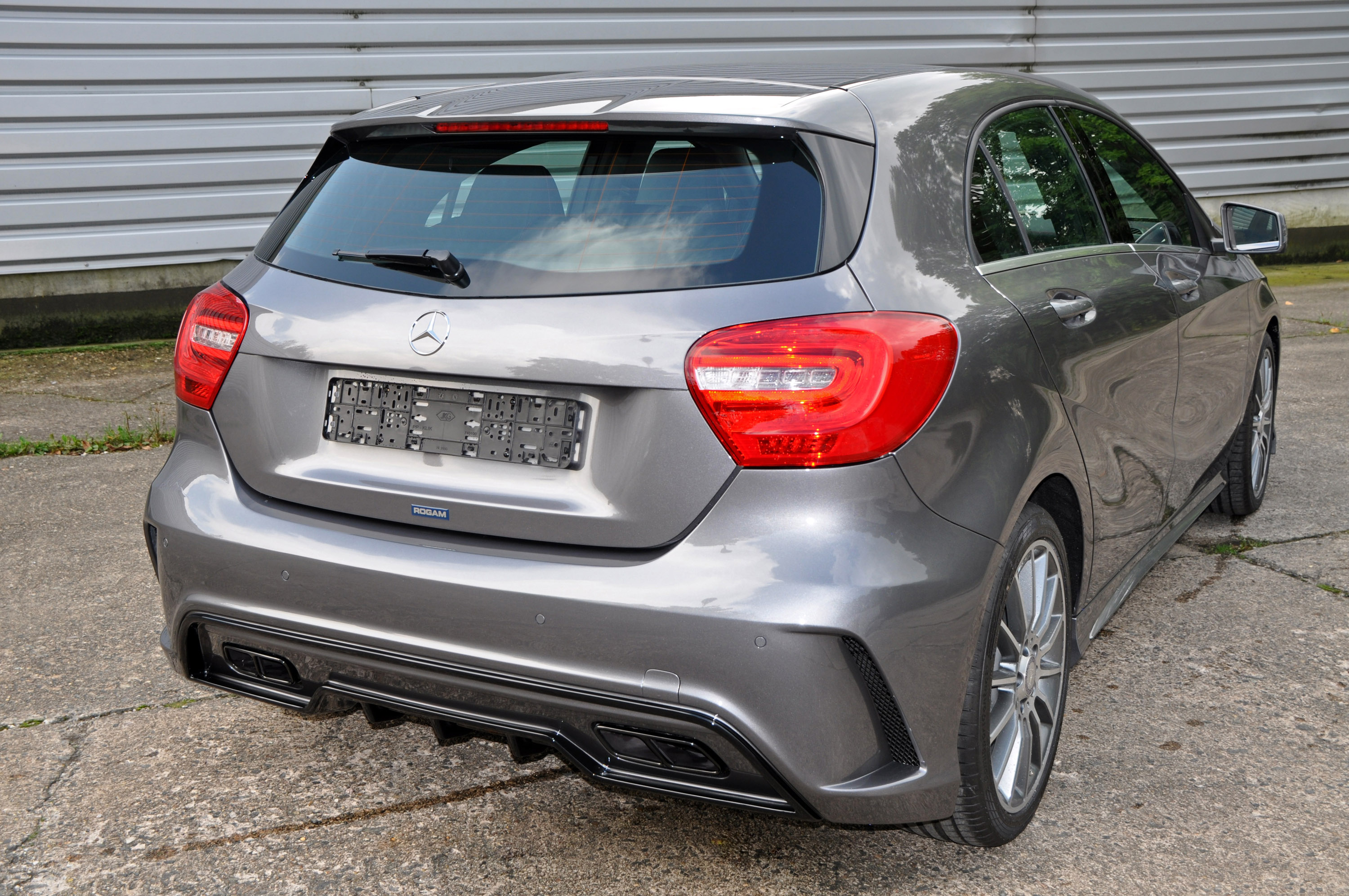 Sporty Additions to Mercedes-Benz A-Class W176
